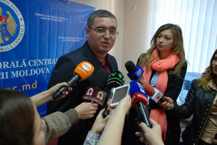 VIDEO// Renato Usatîi: Partidul Patria și simbolul formațiunii au fost ...